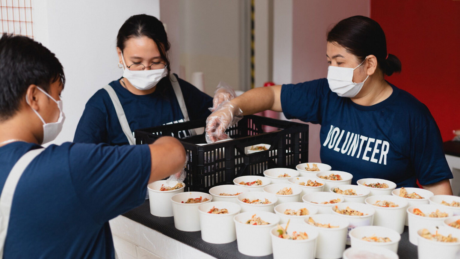 The Complete Guide To Corporate Giving