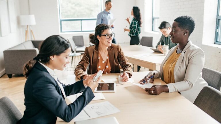 Good Corporate Citizenship: Advantages For Businesses And Communities